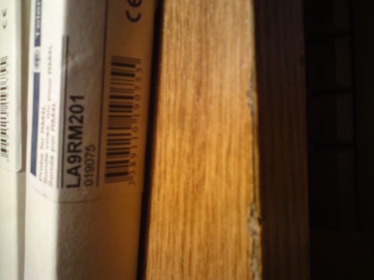 Telemecanique LA9RM201