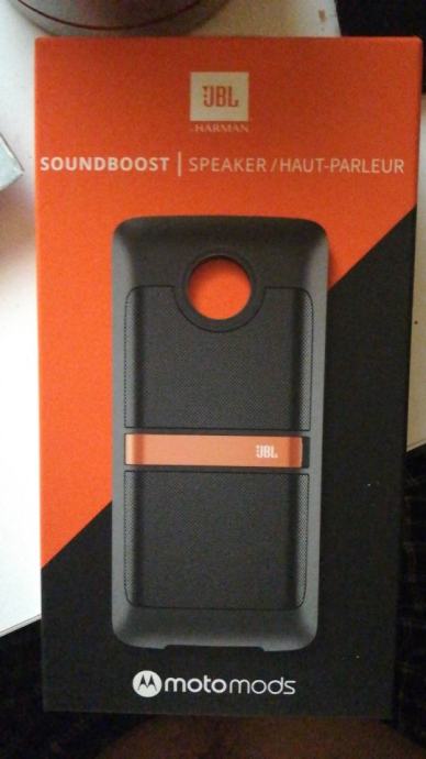 JBL soundboost Moto mods