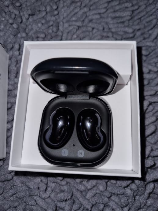 Prodajem nove Samsung buds live slusalice