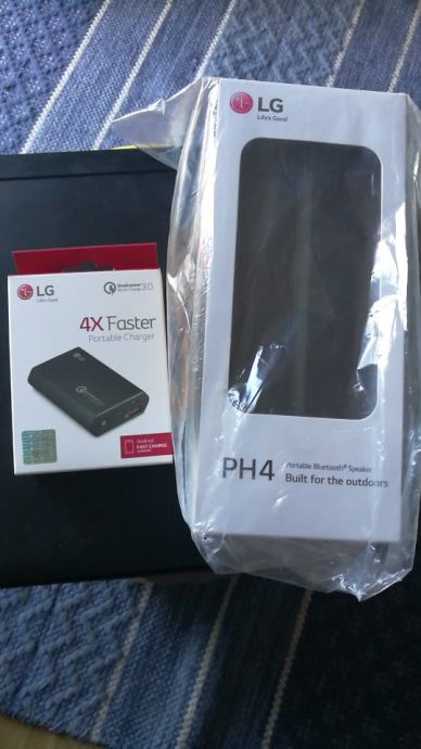 Bluetooth zvučnik LG + Power Bank