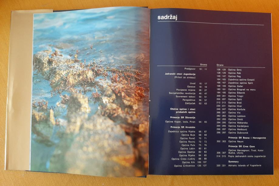 Jadranski otoci Jugoslavije / fotomonografija