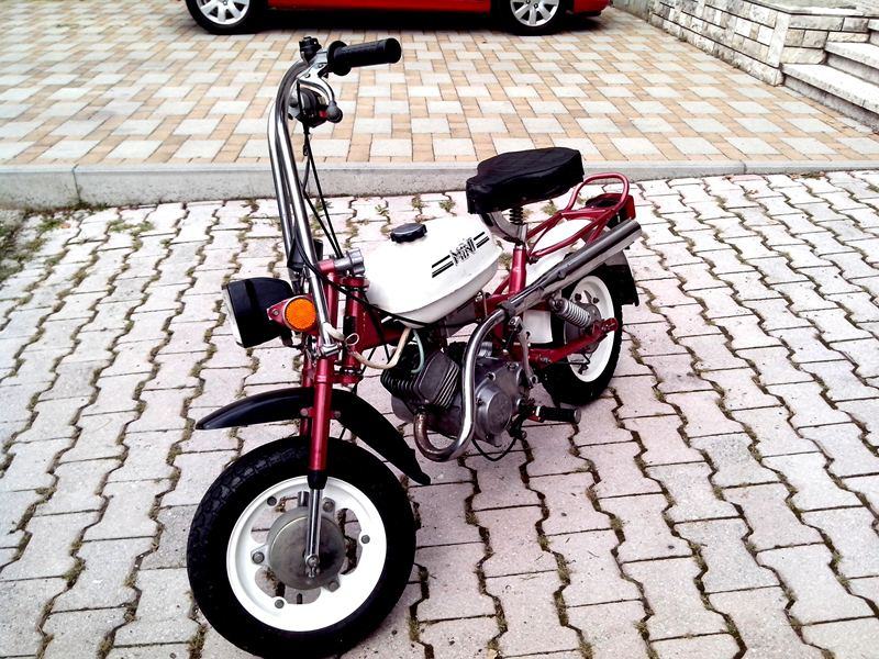 Mini Riga 50 ccm 1990. ISPRAVNA, UREDNA DOKUMENTACIJA, 1990 god.