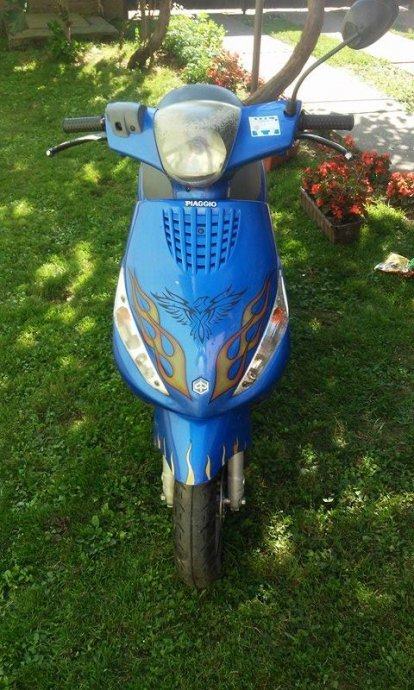 Piaggio zip 50 cm3, 2006 god.