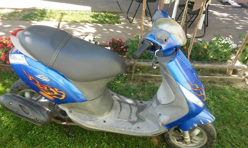 Piaggio zip 50 cm3, 2006 god.
