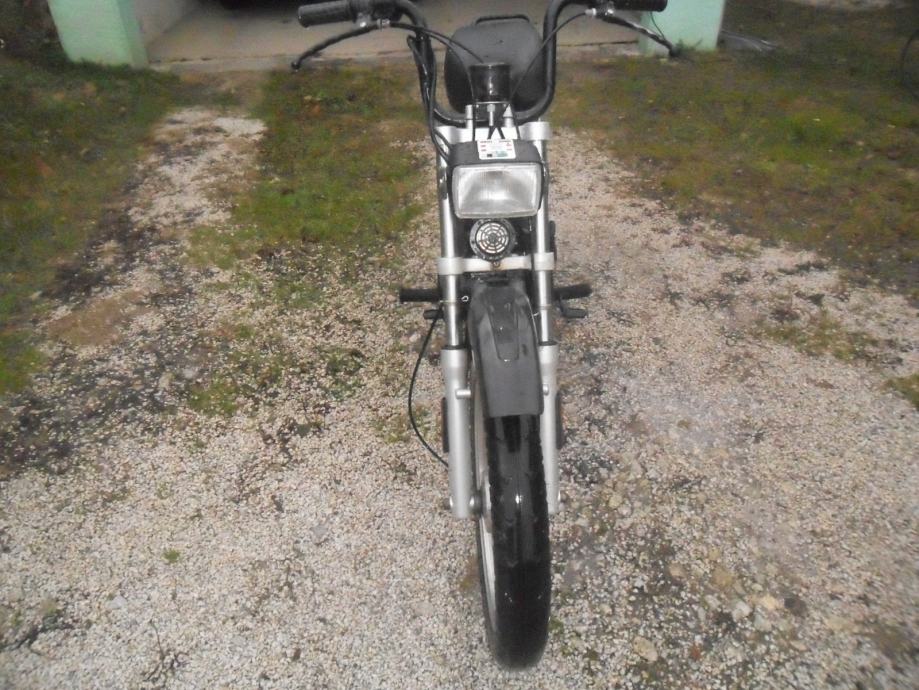 Tomos Apn 6 49 cm3 registriran do 8mj, održavan + novi klip i cilindar ...