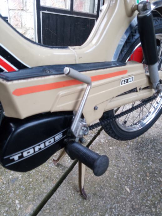 Tomos 2 komada,registriran 05.2020. stanje odlično!!, 1982 god.