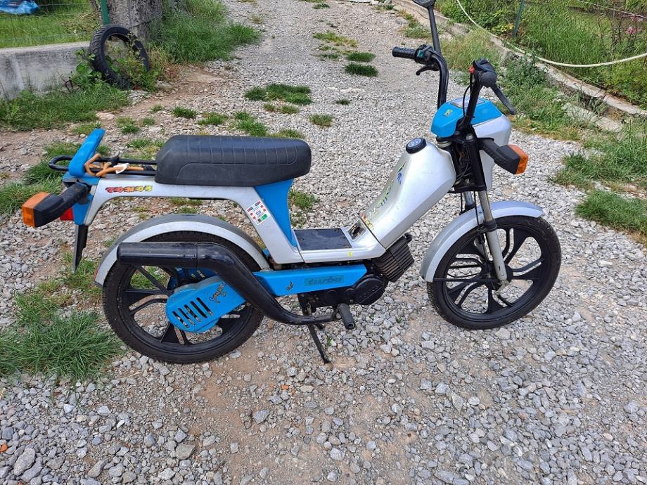 Tomos Colibri Automatic 49 cm3, servisiran kod pok. Zdranka Matulje ...