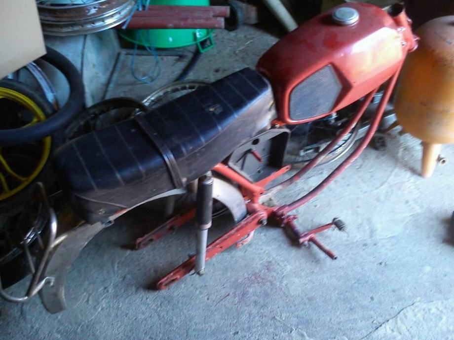 Tomos t15, 1900 god.