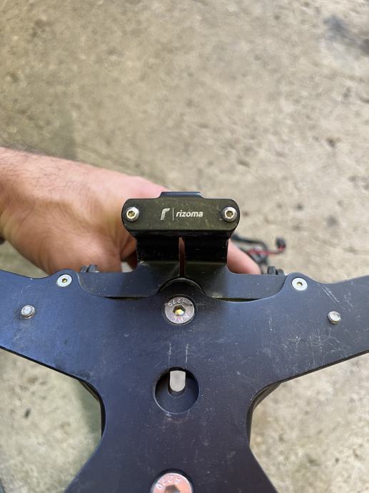 Kawasaki Ninja ZX 10r 2008-2010 dijelovi - rizoma preklopni nosac