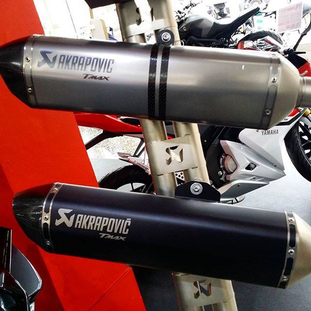 Akrapovic auspuh za Yamahu T Max, Tmax, T-Max 500-530
