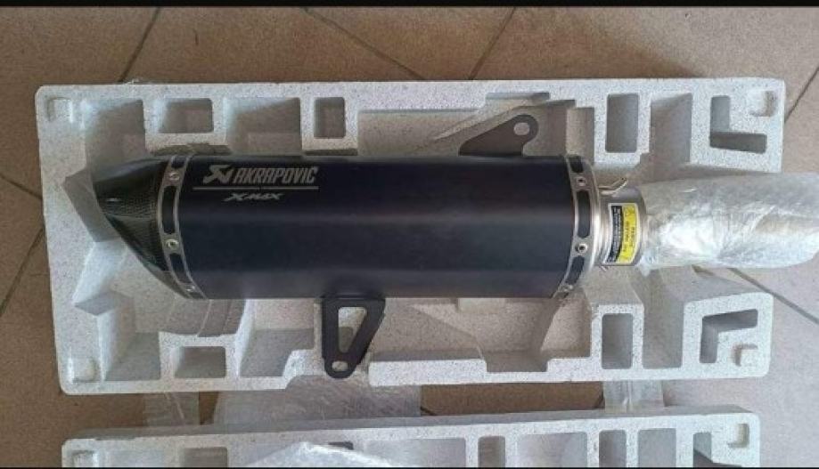 *NOVI* Akrapovic X-Max 300 auspuh xmax