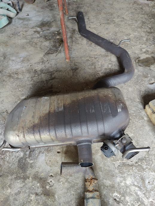 Ispušni sustav R32/R20 dizajn