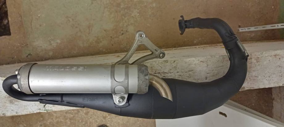 Malossi MHR replica auspuh - Peugeot