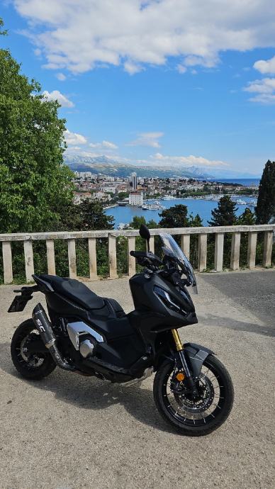 SC PROJECT AUSPUH HONDA X-ADV 750