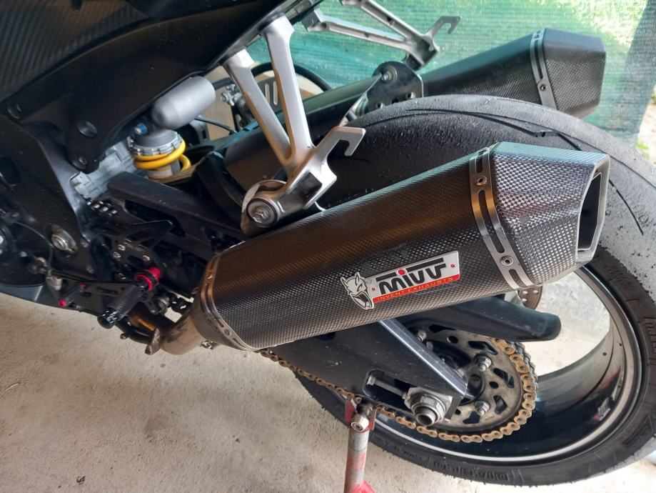 Auspuh REMUS Hexacone