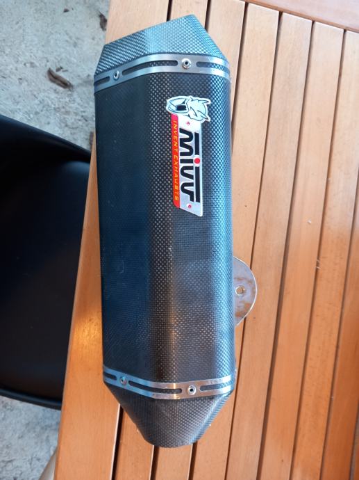 Auspuh REMUS Hexacone