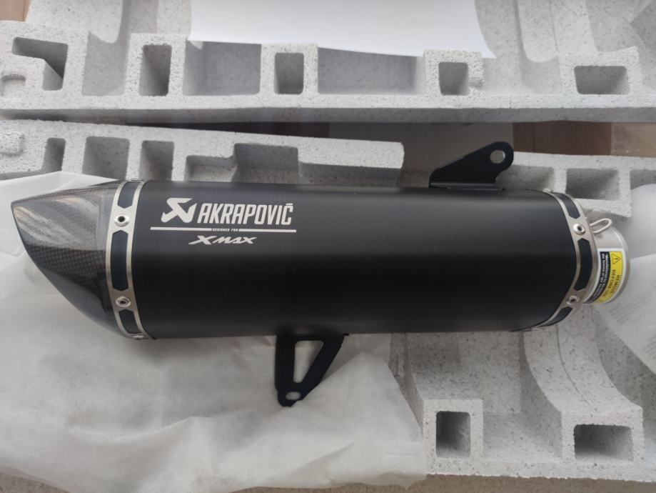 *NOVO* Yamaha X-Max 300 Akrapovic auspuh Xmax
