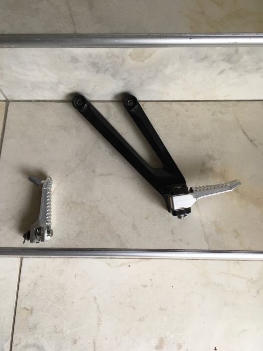 BMW S1000RR NOSAC SUVOZAČ