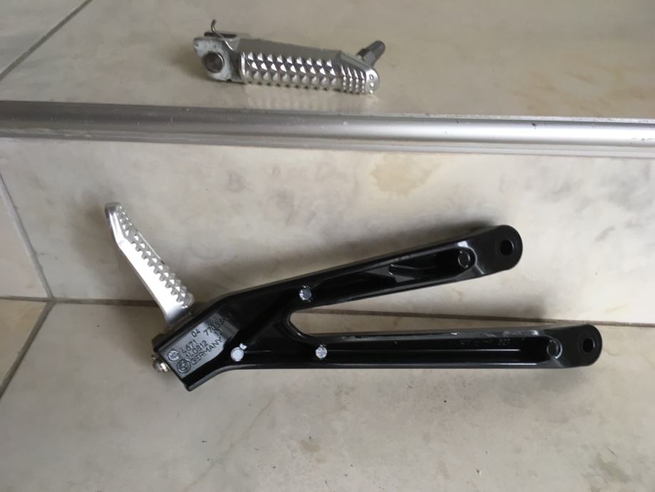 BMW S1000RR NOSAC SUVOZAČ