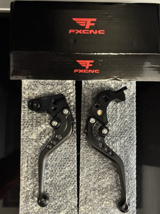 KAWASAKI Z1000- FXCNC-POLUGE CRNE - KVAČILO + KOČNICA-LOGO