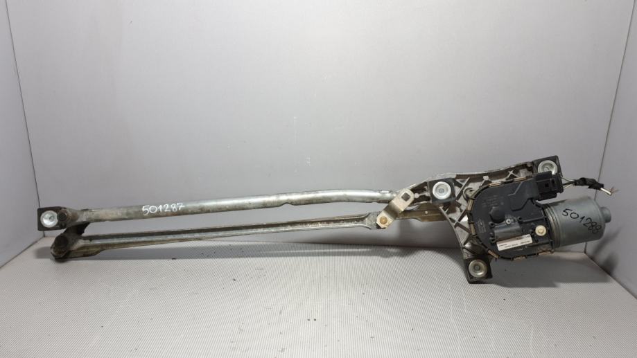 POLUGA BRISACA VOLVO C30 > 09-12 31253518