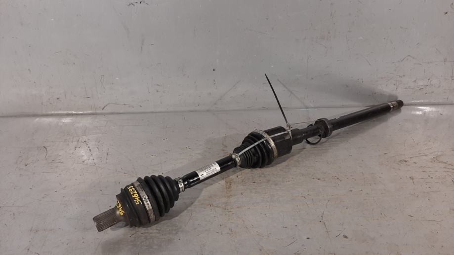 POLUOSOVINA MERCEDES C KLASA (W205/S205) > 14-18 A2053303906