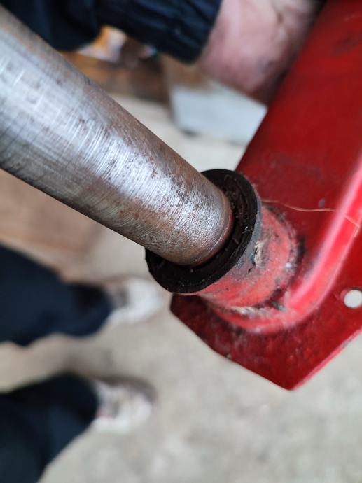 Tomos 14 tls APN 4 APN 6 zadnje vilice stari i novi tip atx bt A3 A35