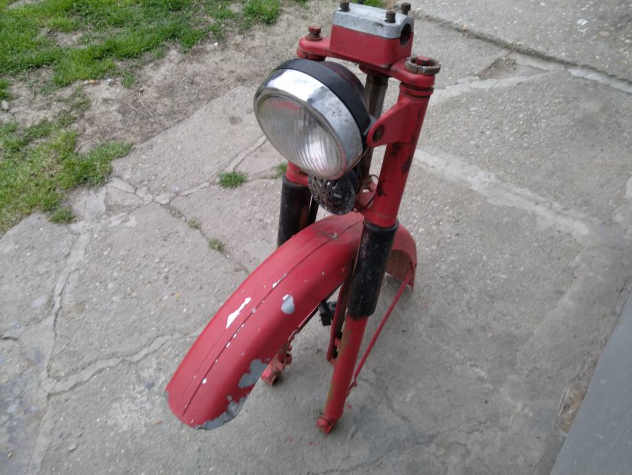 Tomos APN 4 prednje vile