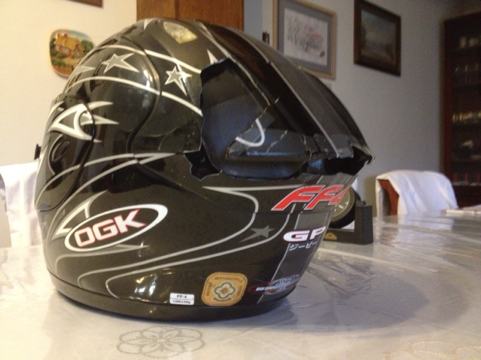 Kaciga OGK FF4 - GP --- HITNO