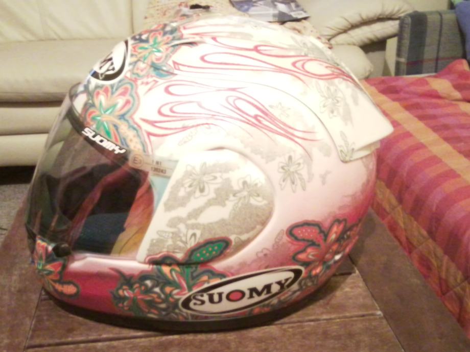 kaciga SUOMY EXTREME FLOWERS