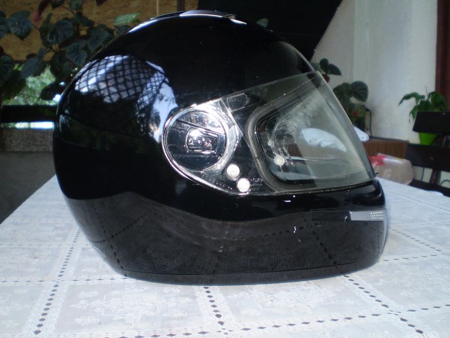 Nolan N84