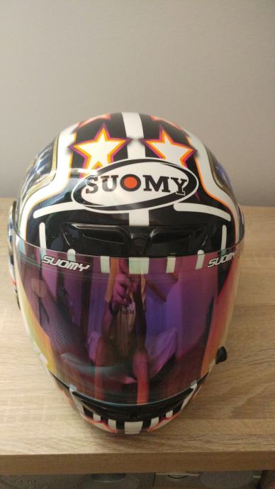 Suomy apex vel. L