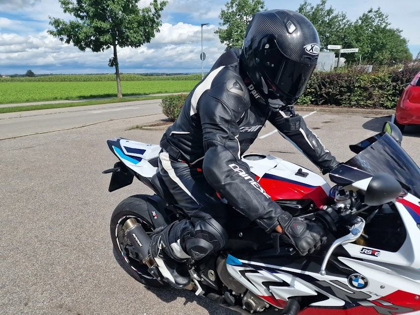 Dainese D-AIR jakna i hlace