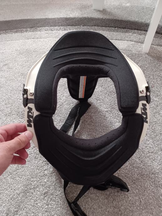KTM LEATT neck brace