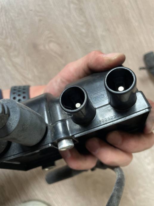 19005236 - ZAVOJNICA PALJENJA OPEL LUV MONZA MERIVA CORSA