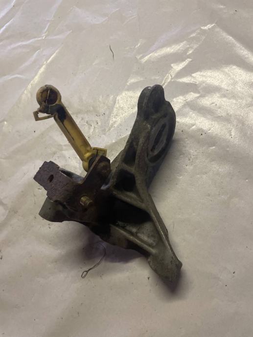 191199351 - STRAŽNJI NOSAČ MJENJAČA MJENJAČ VW VOLKSWAGEN GOLF MK2