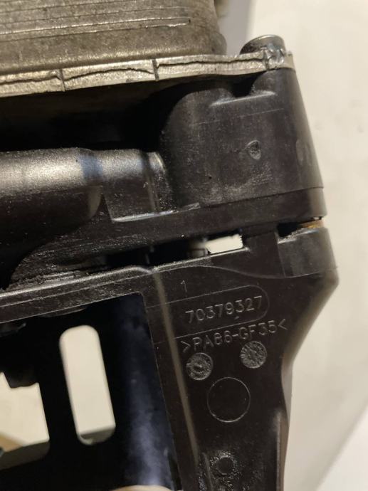 70379327 / 70377355 / 8507627 - KUĆIŠTE FILTRA ULJA BMW 3