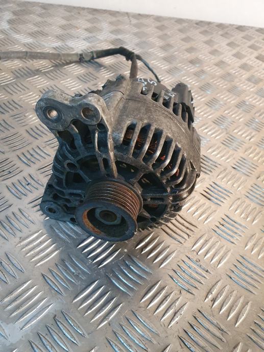 Altenator VW Golf 5 1.6 benzin 03C903023B