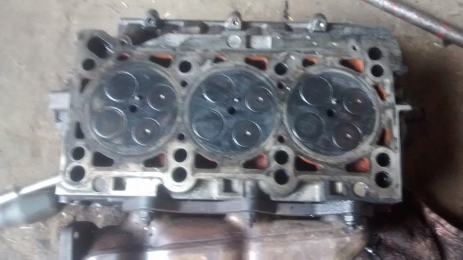 AUDI A6 2.5 TDI 2000god