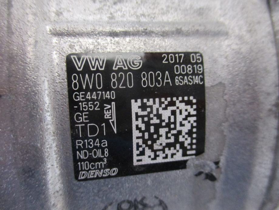 AUDI A7 4K8 17GOD 3,0TFSI 8W0820803A KOMPRESOR KLIME