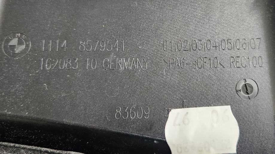 BMW 3 G20 G21 5 G30 G31 X3 G01 X4 G02 - Poklopac motora 8579541