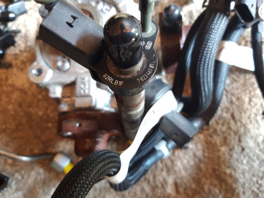 BMW DIZNE COMMON RAIL PUMPA INJEKTORI F10 F15 F30 335d 535d 640d 230KW