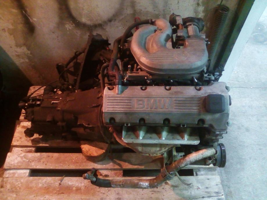 BMW e36 motor M43B16 (lanac) s getribom 1996. godina