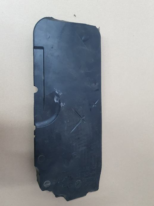 BMW N47 ZVUČNA IZOLACIJA MOTORA 11147810838 7810838