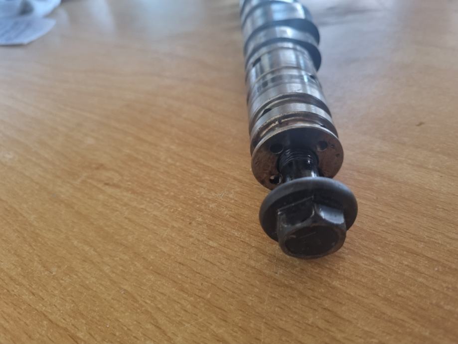 Bregaste osovine Honda Civic Type R EP3 HITNO!!