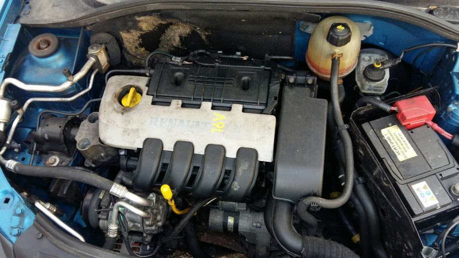 clio 1.2 16v 2004 motor