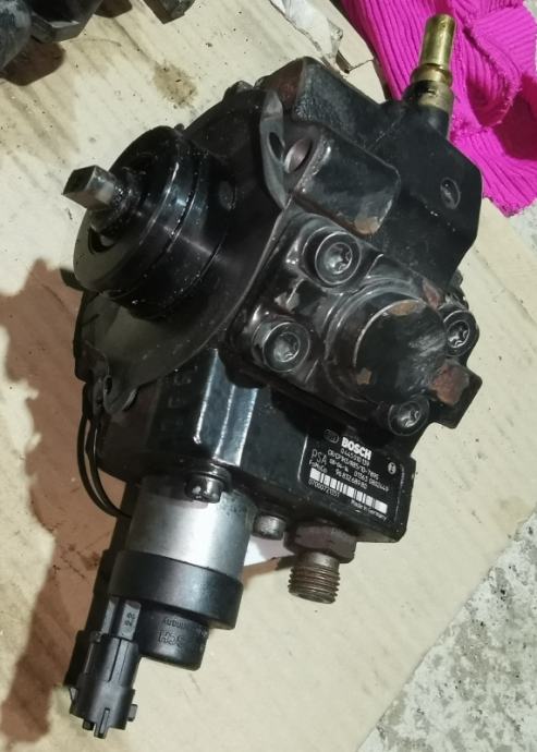 Common rail pumpa Land Rover Freelander 2.2 TD4 118 kw 2009