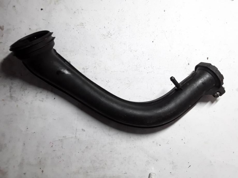 CRIJEVO INTERKULERA 03C145673M Volkswagen Pasat B7 3AA 2010-2014