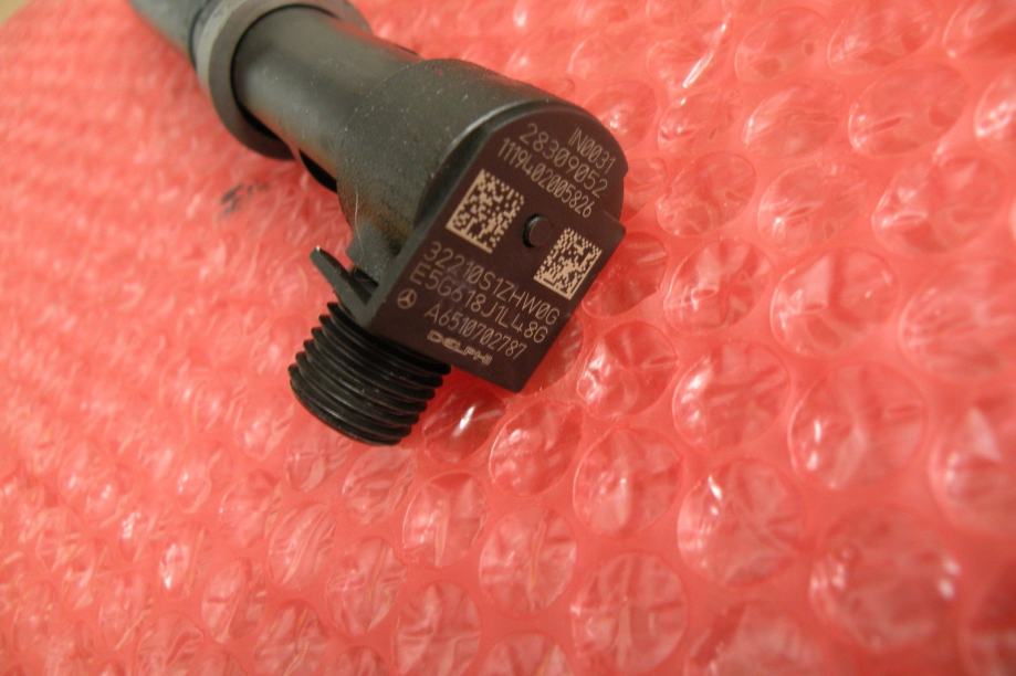 DIZE ZA MERCEDES 250 cdi - injektor OM 651 A6510702887 , A6510701287