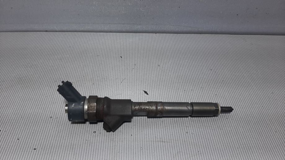 DIZNA TOYOTA YARIS > 03-05 2367033010 0445110085